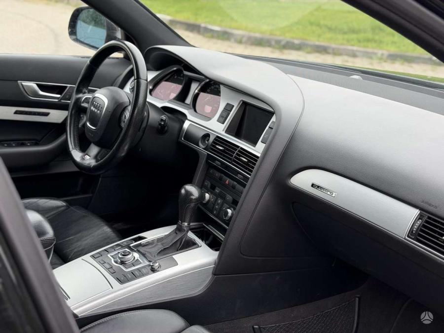Melns Audi A6 2010 Viļņa, ar dzinēja tilpumu 2.97 L un nobraukumu 286 tūkst. km par 5900 €, foto 11 vietnē AUTOMOTO.COM.LV