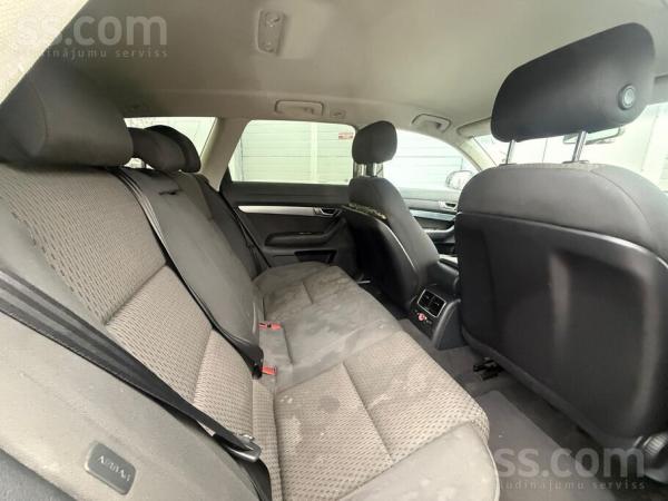 Black Audi A6 2011 in Riga, with an engine capacity of 2.70 L and mileage of 292 thousand km for 4600 €, photo 8 on AUTOMOTO.COM.LV