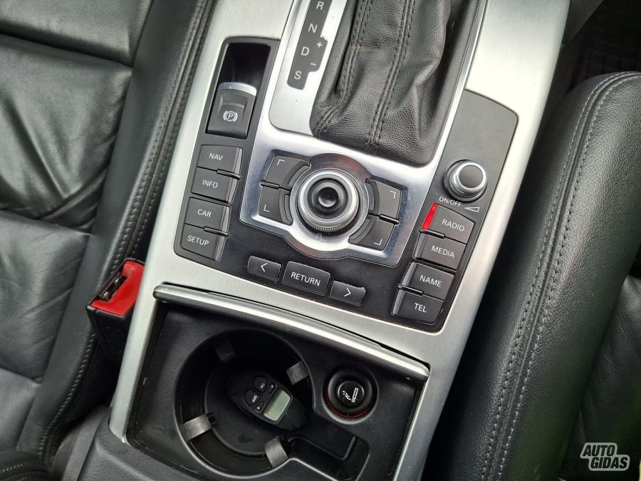 Black Audi A6 2011 in Silute, with an engine capacity of 3.00 L and mileage of 344 thousand km for 5900 €, photo 16 on AUTOMOTO.COM.LV