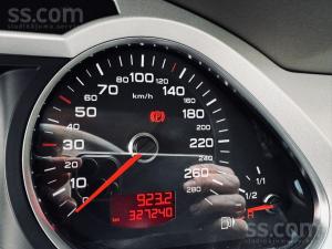 Black Audi A6 2011 in Madona, with an engine capacity of 2.00 L and mileage of 327 thousand km for 4999 €, photo 9 on AUTOMOTO.COM.LV