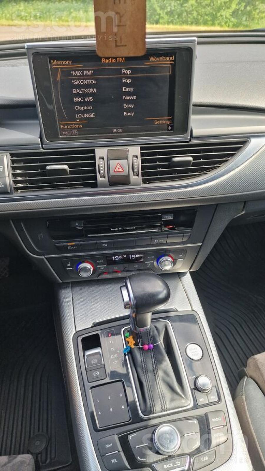 Melns Audi A6 2011 Bauska, ar dzinēja tilpumu 3.00 L un nobraukumu 318 tūkst. km par 9890 €, foto 31 vietnē AUTOMOTO.COM.LV
