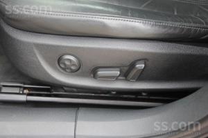 Black Audi A6 2011 in Tukums, with an engine capacity of 3.00 L and mileage of 347 thousand km for 7990 €, photo 36 on AUTOMOTO.COM.LV