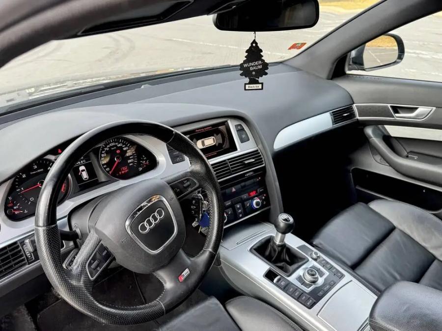 Black Audi A6 2011 in Rezekne, with an engine capacity of 2.00 L and mileage of 219 thousand km for 6850 €, photo 9 on AUTOMOTO.COM.LV
