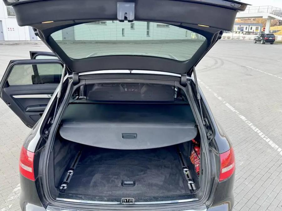 Black Audi A6 2011 in Rezekne, with an engine capacity of 2.00 L and mileage of 219 thousand km for 6850 €, photo 13 on AUTOMOTO.COM.LV