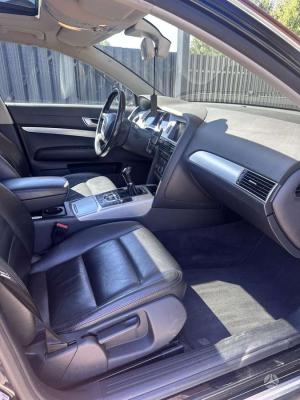 Black Audi A6 2011 in Vilnius, with an engine capacity of 2.70 L and mileage of 271 thousand km for 5850 €, photo 14 on AUTOMOTO.COM.LV