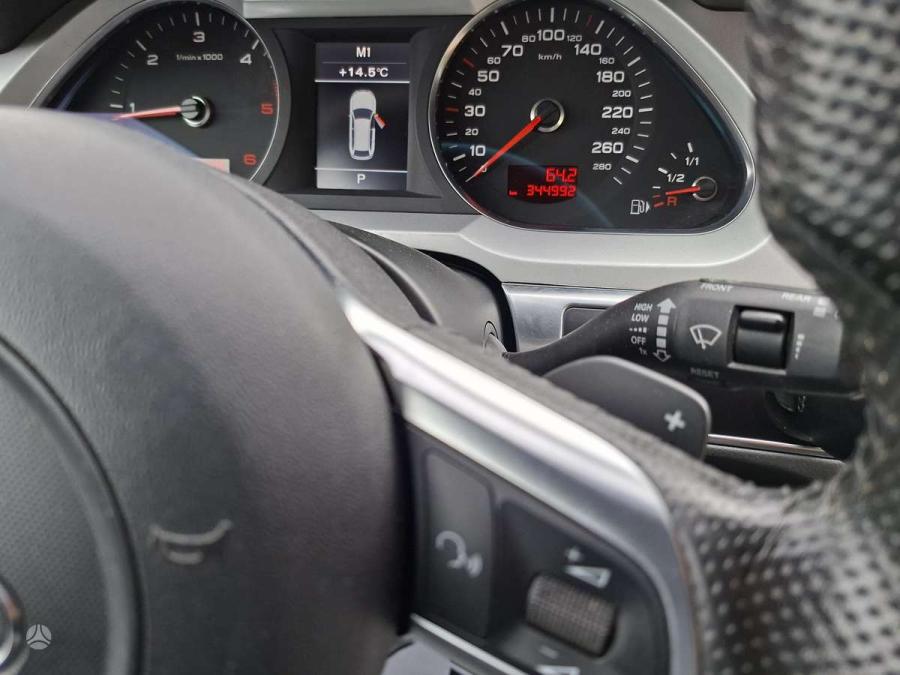 Black Audi A6 2011 in Silute, with an engine capacity of 2.97 L and mileage of 334 thousand km for 5900 €, photo 17 on AUTOMOTO.COM.LV