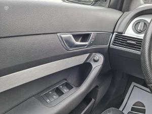 Black Audi A6 2011 in Silute, with an engine capacity of 2.97 L and mileage of 334 thousand km for 5900 €, photo 18 on AUTOMOTO.COM.LV