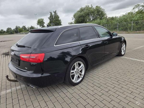 Black Audi A6 2011 in Marijampole, with an engine capacity of 3.00 L and mileage of 287 thousand km for 7350 €, photo 5 on AUTOMOTO.COM.LV