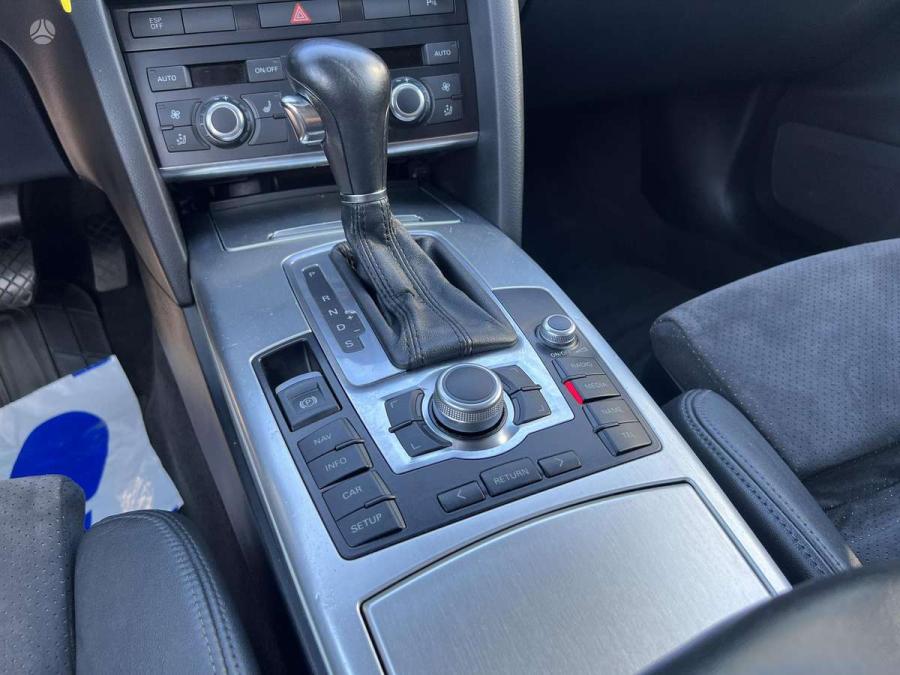Melns Audi A6 2011 Šauļi, ar dzinēja tilpumu 2.97 L un nobraukumu 257 tūkst. km par 5700 €, foto 19 vietnē AUTOMOTO.COM.LV