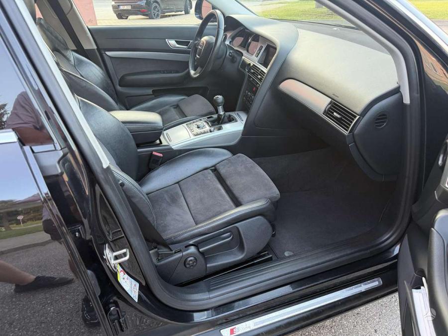 Black Audi A6 2011 in Utena, with an engine capacity of 1.97 L and mileage of 305 thousand km for 4990 €, photo 28 on AUTOMOTO.COM.LV