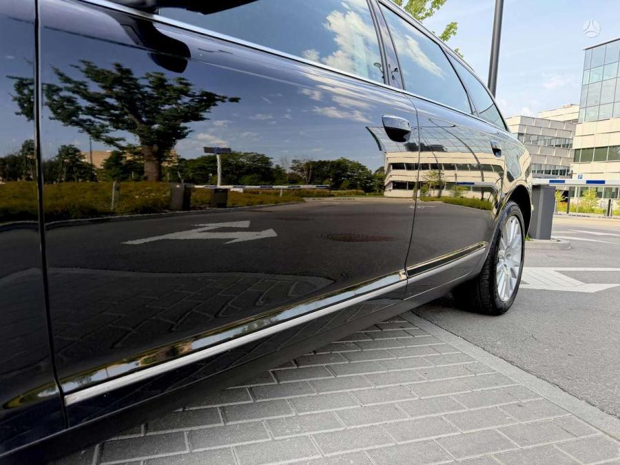 Melns Audi A6 2011 Viļņa, ar dzinēja tilpumu 2.00 L un nobraukumu 284 tūkst. km par 5900 €, foto 12 vietnē AUTOMOTO.COM.LV