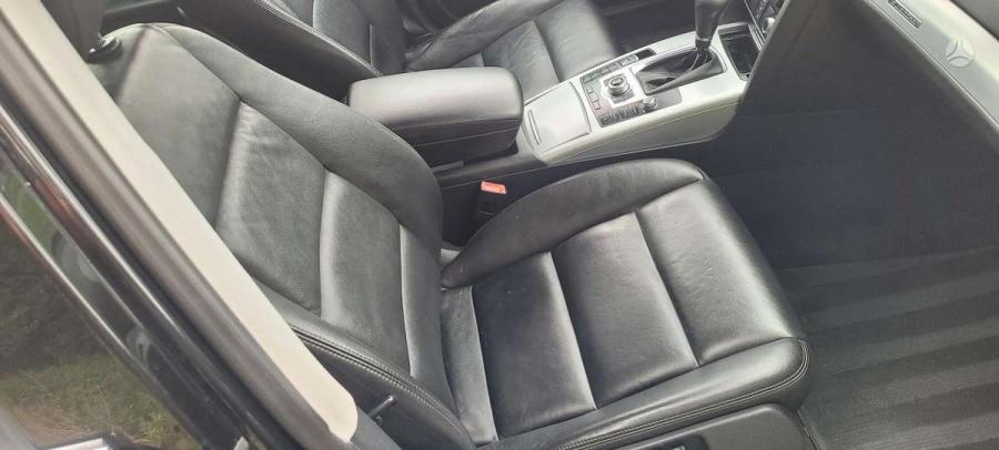 Black Audi A6 2011 in Kaunas, with an engine capacity of 2.97 L and mileage of 286 thousand km for 5940 €, photo 13 on AUTOMOTO.COM.LV