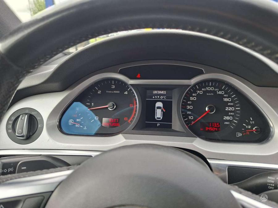 Black Audi A6 2011 in Silute, with an engine capacity of 2.97 L and mileage of 340 thousand km for 5900 €, photo 17 on AUTOMOTO.COM.LV