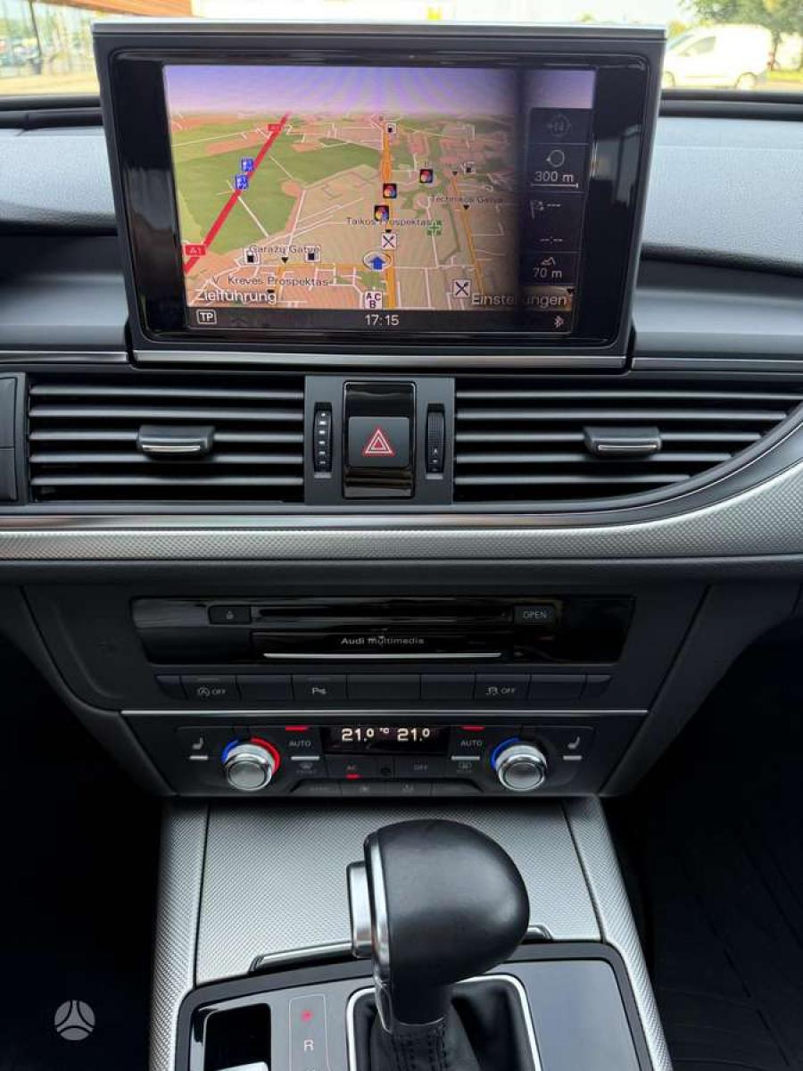 Black Audi A6 2011 in Kaunas, with an engine capacity of 2.97 L and mileage of 290 thousand km for 9490 €, photo 19 on AUTOMOTO.COM.LV