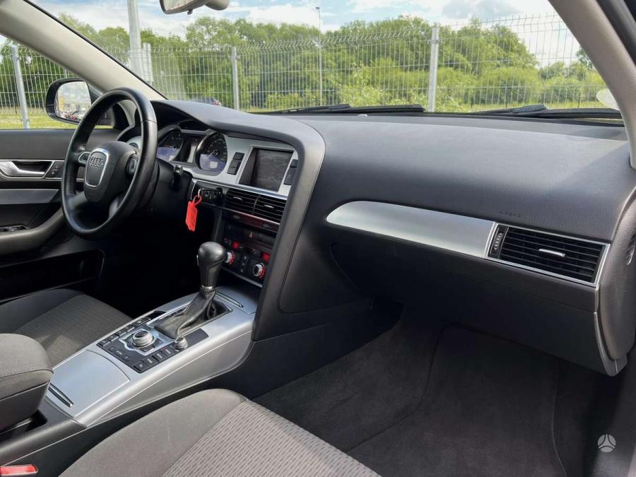 Black Audi A6 2011 in Taurage, with an engine capacity of 1.97 L and mileage of 295 thousand km for 5350 €, photo 14 on AUTOMOTO.COM.LV
