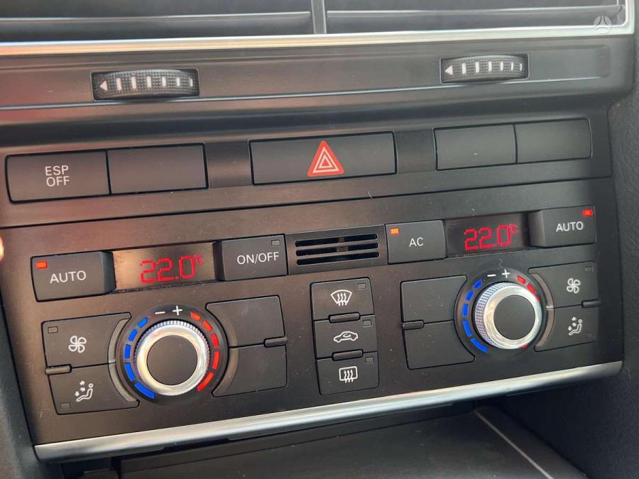 Black Audi A6 2011 in Taurage, with an engine capacity of 1.97 L and mileage of 295 thousand km for 5350 €, photo 21 on AUTOMOTO.COM.LV