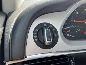 Black Audi A6 2011 in Taurage, with an engine capacity of 1.97 L and mileage of 295 thousand km for 5350 €, photo 25 on AUTOMOTO.COM.LV