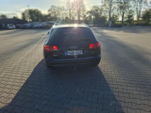 Black Audi A6 2011 in Kaunas, with an engine capacity of 2.00 L and mileage of 286 thousand km for 4750 €, photo 13 on AUTOMOTO.COM.LV