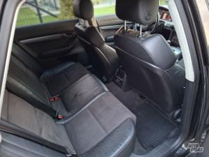 Black Audi A6 2011 in Kaunas, with an engine capacity of 2.00 L and mileage of 286 thousand km for 4750 €, photo 36 on AUTOMOTO.COM.LV