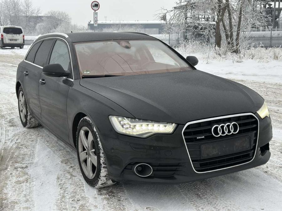 Black Audi A6 2012 in Kaunas, with an engine capacity of 3.00 L and mileage of 239 thousand km for 8900 €, photo 3 on AUTOMOTO.COM.LV