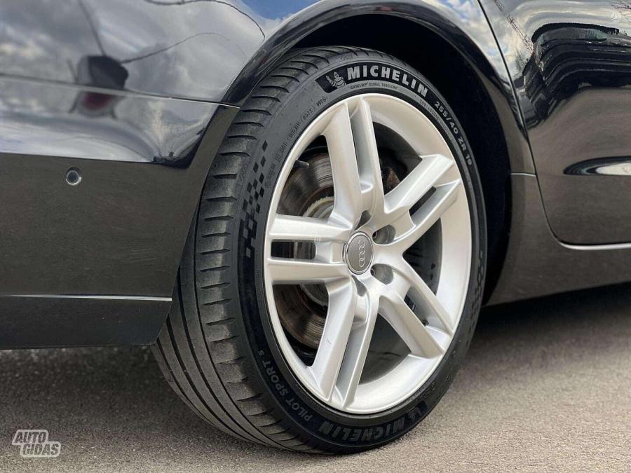 Black Audi A6 2012 in Marijampole, with an engine capacity of 3.00 L and mileage of 243 thousand km for 10950 €, photo 13 on AUTOMOTO.COM.LV