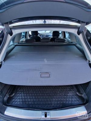 Black Audi A6 2012 in Kaunas, with an engine capacity of 2.00 L and mileage of 209 thousand km for 9000 €, photo 9 on AUTOMOTO.COM.LV