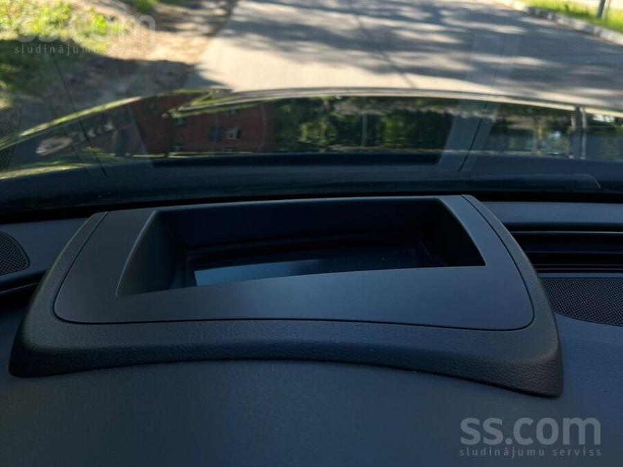 Black Audi A6 2012 in Riga, with an engine capacity of 3.00 L and mileage of 0 thousand km for 13299 €, photo 14 on AUTOMOTO.COM.LV