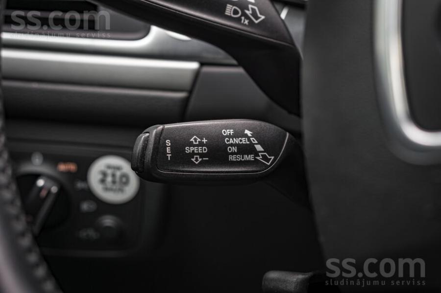 Black Audi A6 2012 in Riga, with an engine capacity of 3.00 L and mileage of 233 thousand km for 12500 €, photo 15 on AUTOMOTO.COM.LV