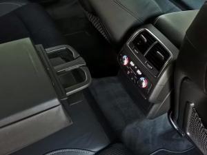 Melns Audi A6 2012 Rīga, ar dzinēja tilpumu 3.00 L un nobraukumu 244 tūkst. km par 13990 €, foto 14 vietnē AUTOMOTO.COM.LV