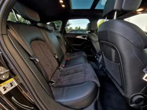 Black Audi A6 2012 in Riga, with an engine capacity of 3.00 L and mileage of 136 thousand km for 18900 €, photo 18 on AUTOMOTO.COM.LV