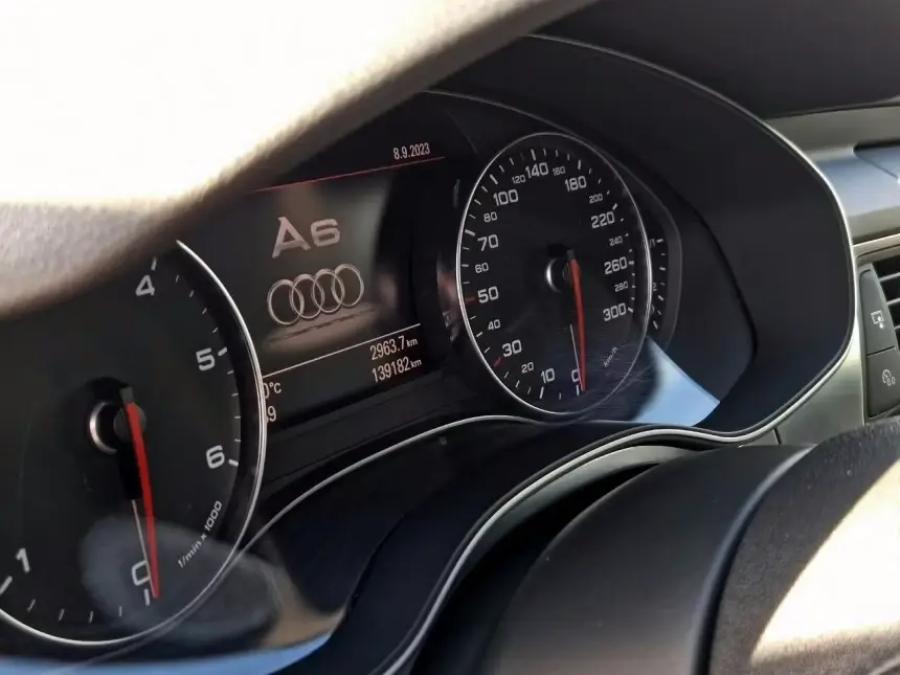 Black Audi A6 2012 in Riga, with an engine capacity of 3.00 L and mileage of 136 thousand km for 18900 €, photo 20 on AUTOMOTO.COM.LV