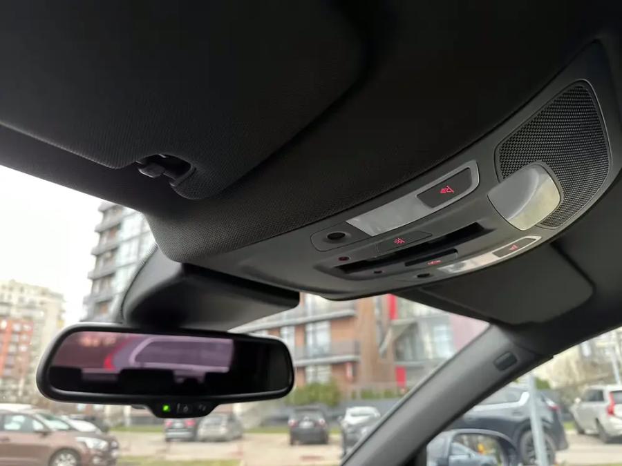 Black Audi A6 2012 in Riga, with an engine capacity of 3.00 L and mileage of 276 thousand km for 9990 €, photo 21 on AUTOMOTO.COM.LV