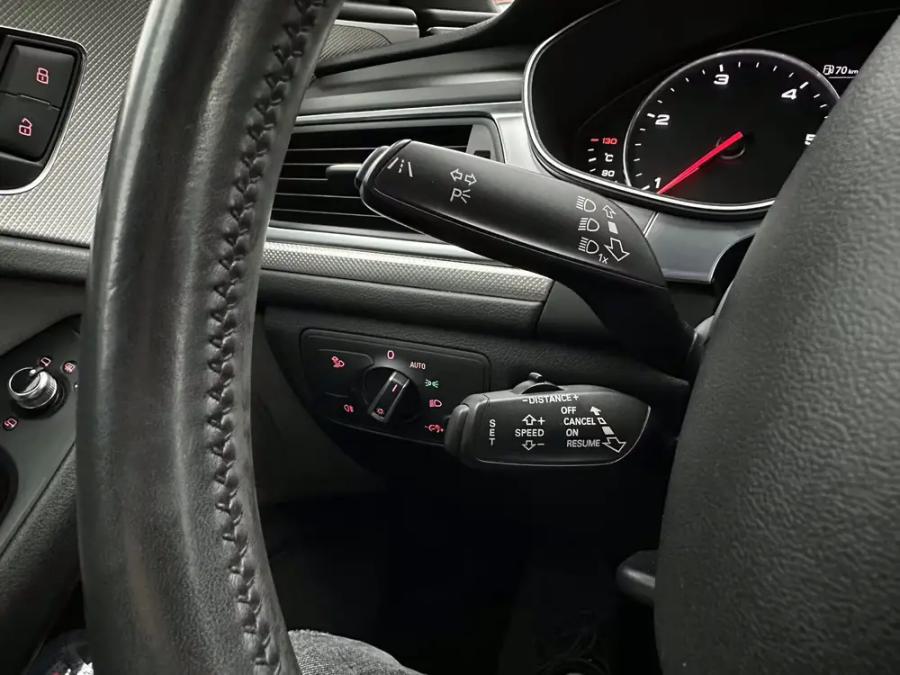 Black Audi A6 2012 in Riga, with an engine capacity of 3.00 L and mileage of 276 thousand km for 9990 €, photo 26 on AUTOMOTO.COM.LV