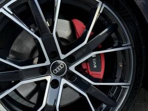 Black Audi A6 2012 in Rezekne, with an engine capacity of 3.00 L and mileage of 248 thousand km for 13990 €, photo 12 on AUTOMOTO.COM.LV