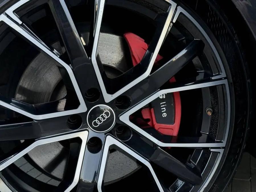 Black Audi A6 2012 in Rezekne, with an engine capacity of 3.00 L and mileage of 248 thousand km for 13990 €, photo 12 on AUTOMOTO.COM.LV