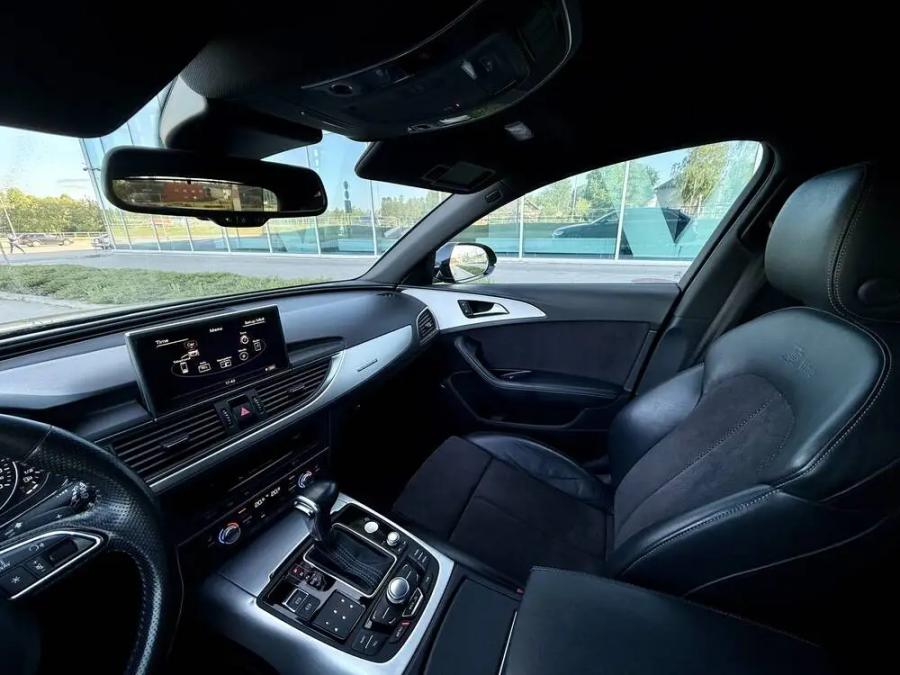 Black Audi A6 2012 in Rezekne, with an engine capacity of 3.00 L and mileage of 248 thousand km for 13990 €, photo 19 on AUTOMOTO.COM.LV