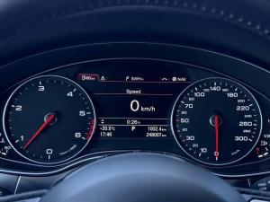 Black Audi A6 2012 in Rezekne, with an engine capacity of 3.00 L and mileage of 248 thousand km for 13990 €, photo 34 on AUTOMOTO.COM.LV