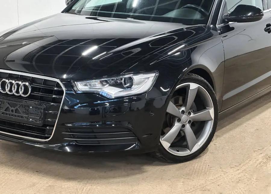 Black Audi A6 2012 in Jurmala, with an engine capacity of 3.00 L and mileage of 331 thousand km for 11995 €, photo 3 on AUTOMOTO.COM.LV