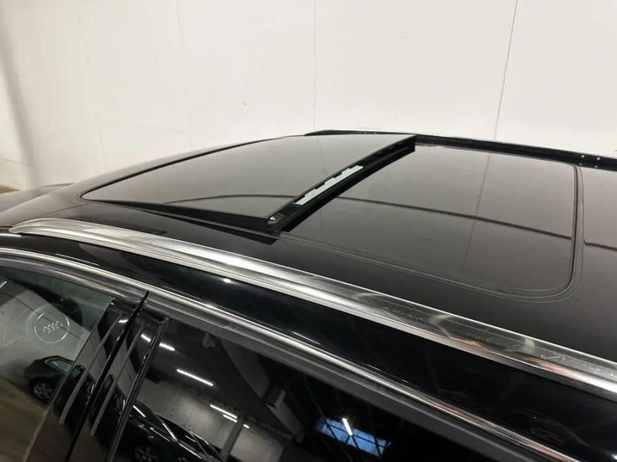 Black Audi A6 2012 in Jurmala, with an engine capacity of 3.00 L and mileage of 331 thousand km for 11995 €, photo 20 on AUTOMOTO.COM.LV
