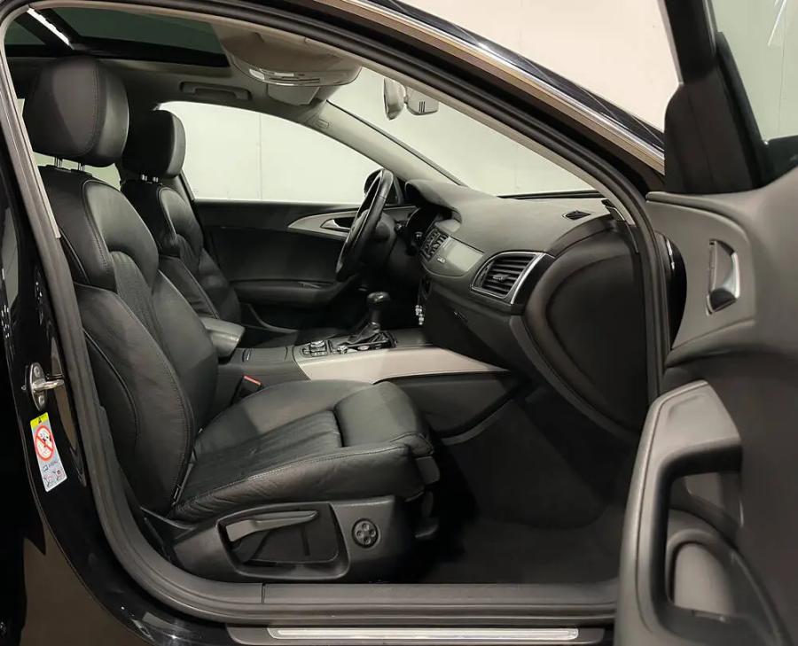 Black Audi A6 2012 in Jurmala, with an engine capacity of 3.00 L and mileage of 331 thousand km for 11995 €, photo 25 on AUTOMOTO.COM.LV