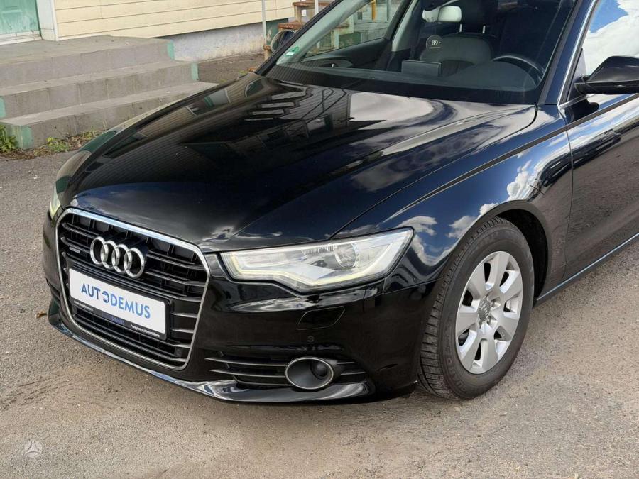 Black Audi A6 2012 in Mazeikiai, with an engine capacity of 2.97 L and mileage of 308 thousand km for 8600 €, photo 12 on AUTOMOTO.COM.LV