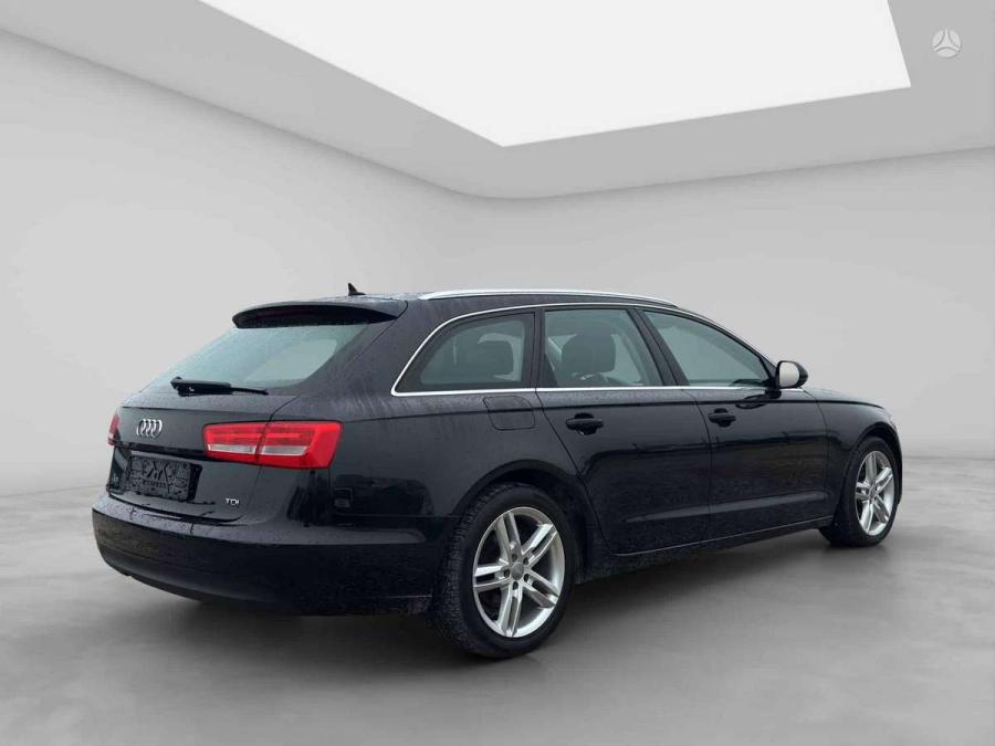 Black Audi A6 2012 in Kaunas, with an engine capacity of 2.00 L and mileage of 291 thousand km for 8990 €, photo 7 on AUTOMOTO.COM.LV