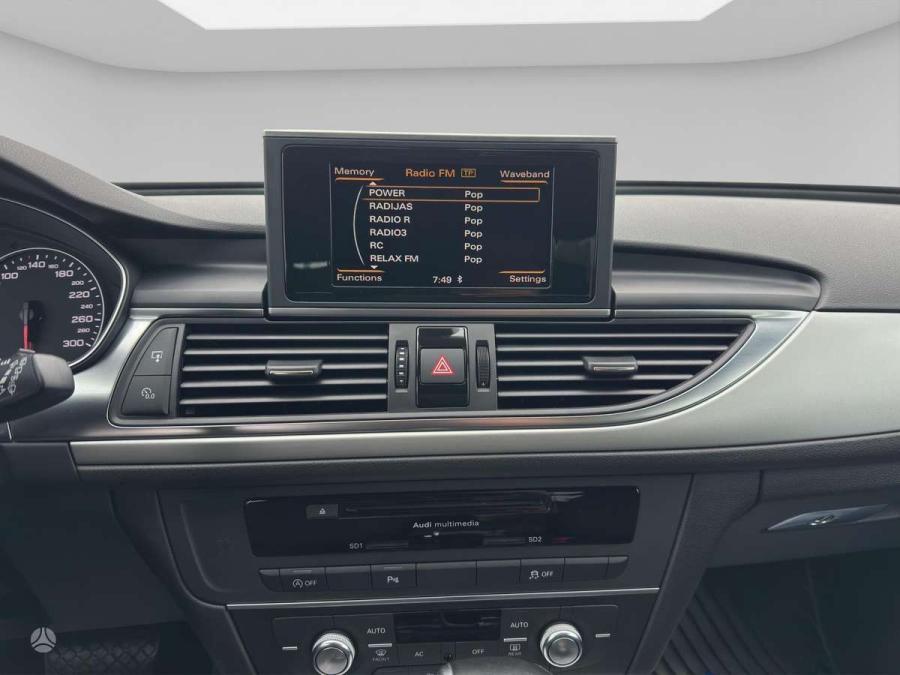 Black Audi A6 2012 in Kaunas, with an engine capacity of 2.00 L and mileage of 291 thousand km for 8990 €, photo 16 on AUTOMOTO.COM.LV