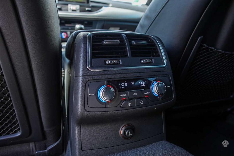 Black Audi A6 2012 in Marijampole, with an engine capacity of 2.97 L and mileage of 162 thousand km for 10850 €, photo 35 on AUTOMOTO.COM.LV
