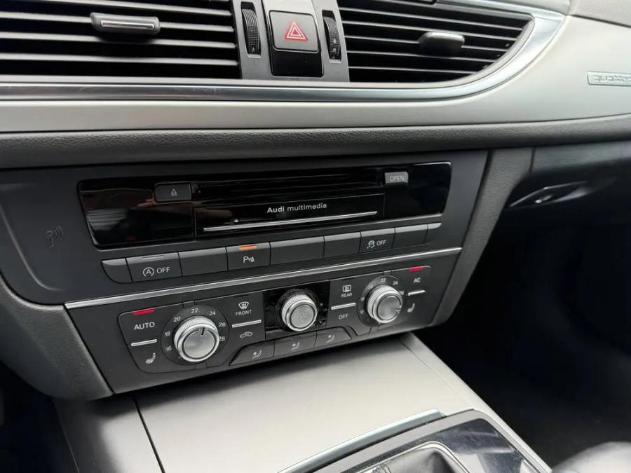 Black Audi A6 2012 in Rezekne, with an engine capacity of 3.00 L and mileage of 238 thousand km for 11990 €, photo 12 on AUTOMOTO.COM.LV