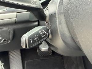 Black Audi A6 2012 in Rezekne, with an engine capacity of 3.00 L and mileage of 238 thousand km for 11990 €, photo 16 on AUTOMOTO.COM.LV