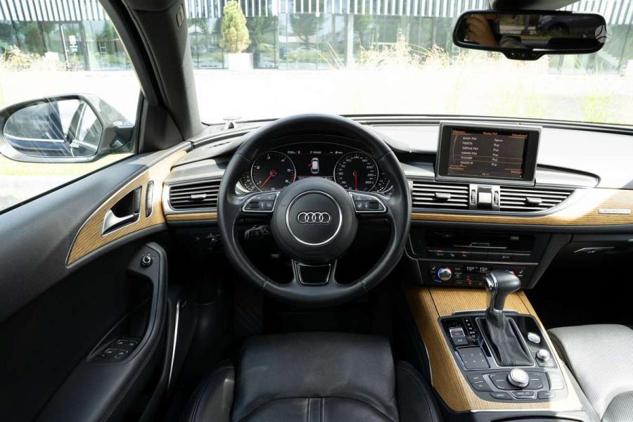 Black Audi A6 2012 in Vilnius, with an engine capacity of 2.97 L and mileage of 249 thousand km for 14800 €, photo 28 on AUTOMOTO.COM.LV