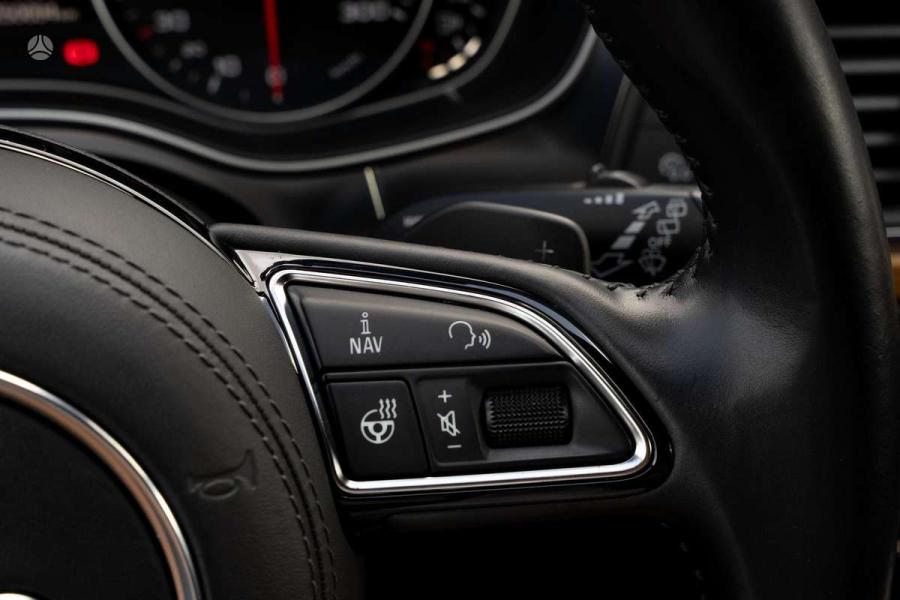 Black Audi A6 2012 in Vilnius, with an engine capacity of 2.97 L and mileage of 249 thousand km for 14800 €, photo 30 on AUTOMOTO.COM.LV