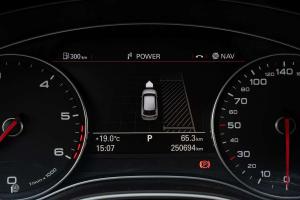 Black Audi A6 2012 in Vilnius, with an engine capacity of 2.97 L and mileage of 249 thousand km for 14800 €, photo 35 on AUTOMOTO.COM.LV