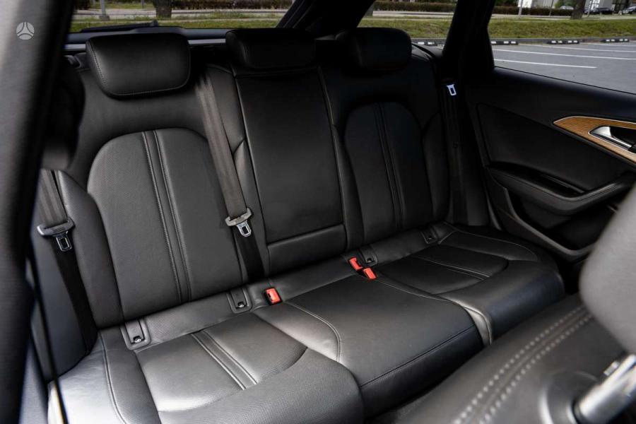 Black Audi A6 2012 in Vilnius, with an engine capacity of 2.97 L and mileage of 249 thousand km for 14800 €, photo 48 on AUTOMOTO.COM.LV